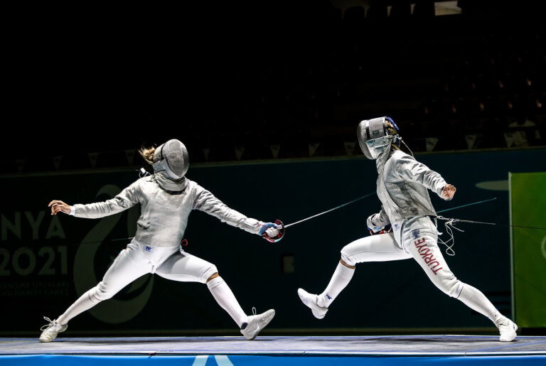 全国中学生フェンシング選手権大会2025結果速報・日程組み合わせ | ずっとスポーツ！